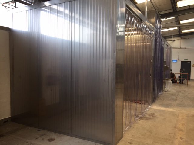 Stainless Steel Triple Compartment Cold Room for Food & Drink ...