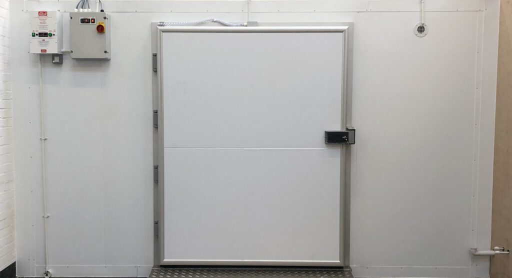 Signs Your Walk-In Freezer Needs a Door Replacement | MTCSS