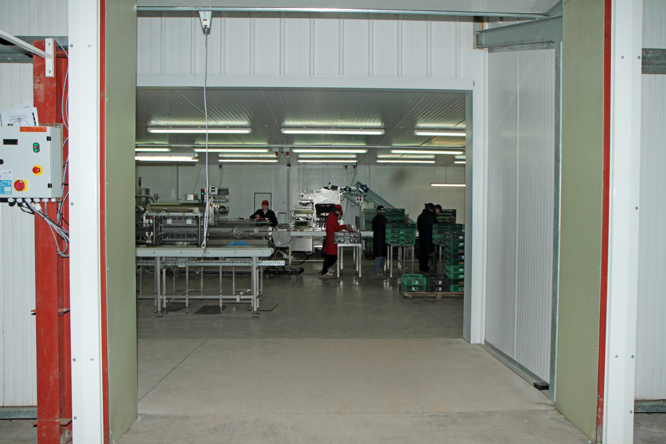Cold Rooms, Industrial Doors & Refrigerated Doors For Sale