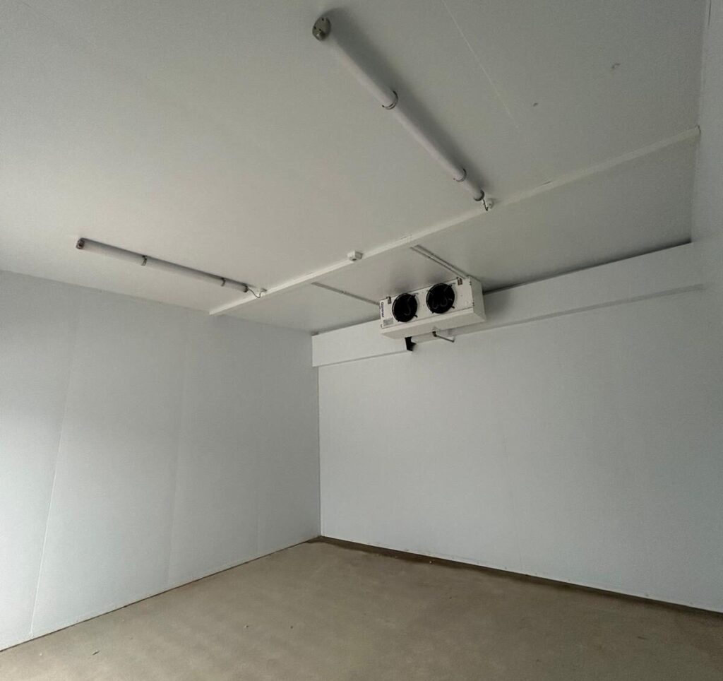 Outdoor Chiller Cold Rooms - Weymouth Quay - MTCSS